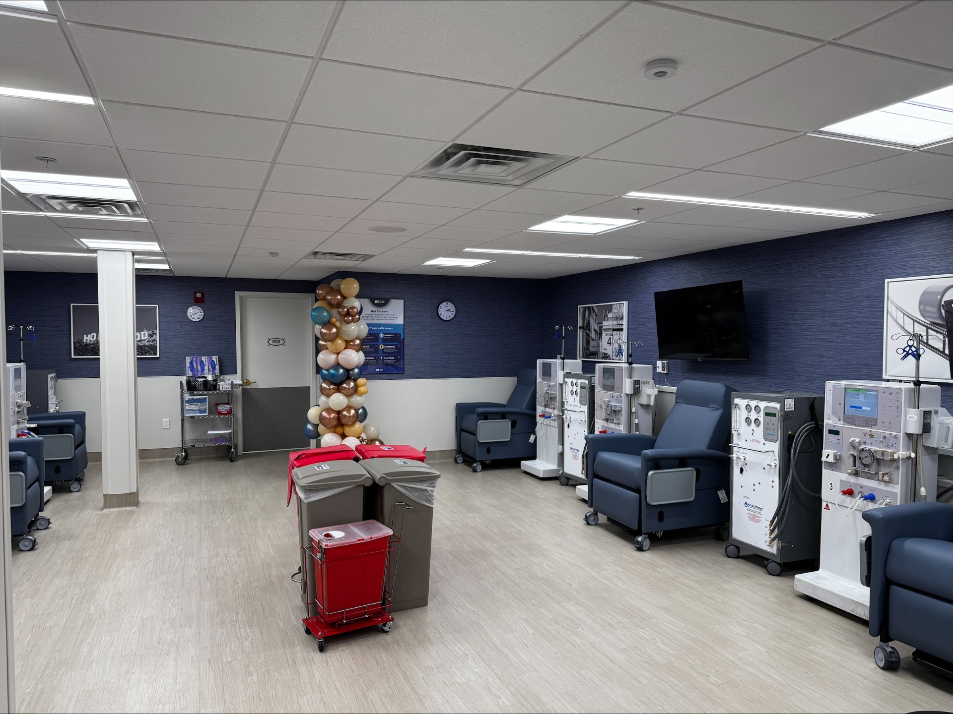 August Healthcare at Leewood | SNF Dialysis Care